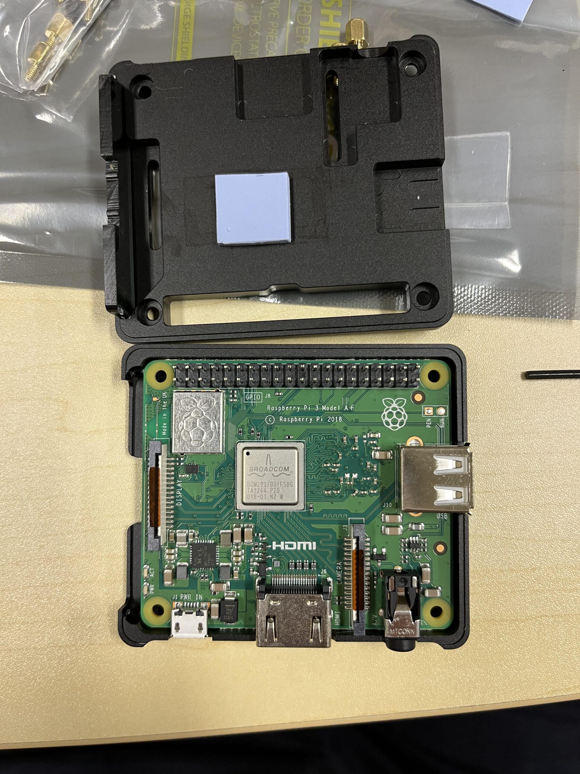 [linux]Raspberry PiでUSBメモリを刺すだけでフォーマットしてくれる装置を作る。 – Takeshi Igawa, Ph.D.